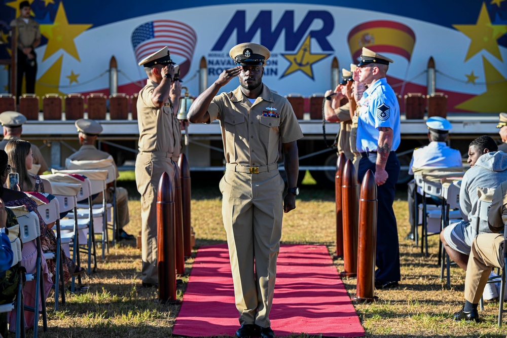 DVIDS - Images - NAVSTA Rota Chief Pinning Ceremony [Image 13 of 20]