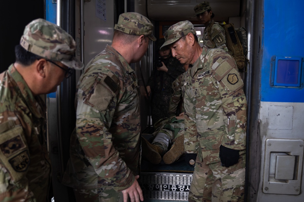DVIDS - Images - Dragon Lift 2025 Casualty Extraction Exercise [Image 2 ...