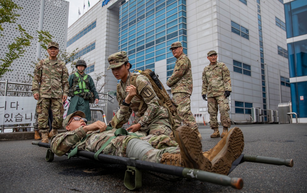 DVIDS - Images - Operation Dragon Lift 25-2 [Image 4 of 8]