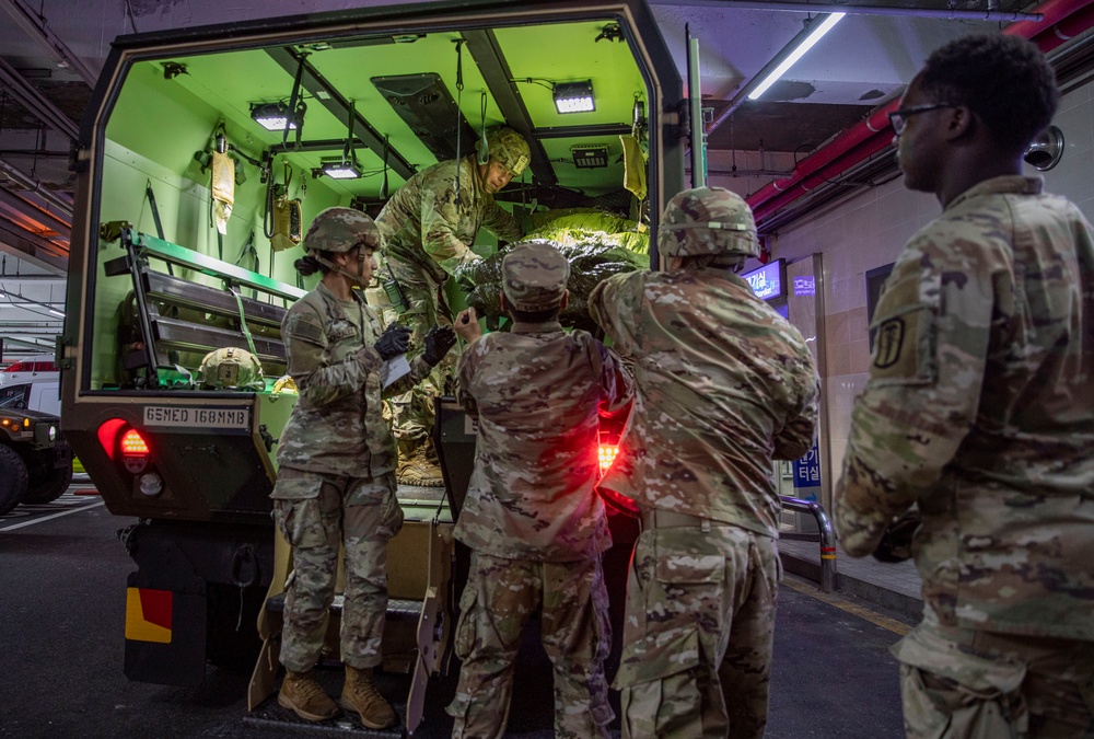 DVIDS - Images - Operation Dragon Lift 25-2 [Image 7 of 8]