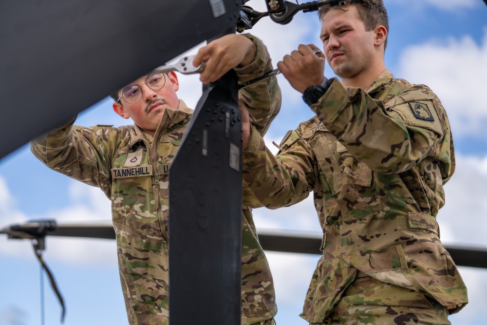 DVIDS - Images - 12th Combat Aviation Brigade maintains and operates ...