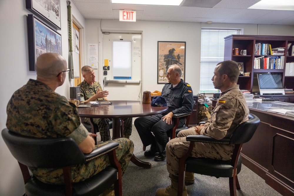 DVIDS - Images - UNITAS 2025: El Contraalmirante, Antonio González ...