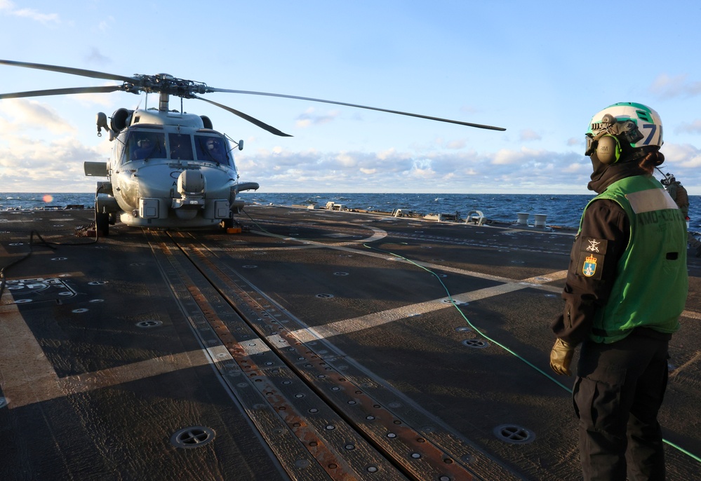 DVIDS - Images - USS Bainbridge (DDG 96) Flight Quarters [Image 1 of 20]