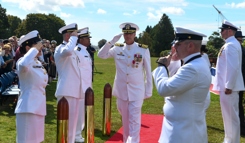 DVIDS - Images - Naval Submarine Base New London Holds a Change of Command Ceremony [Image 15 of 16]
