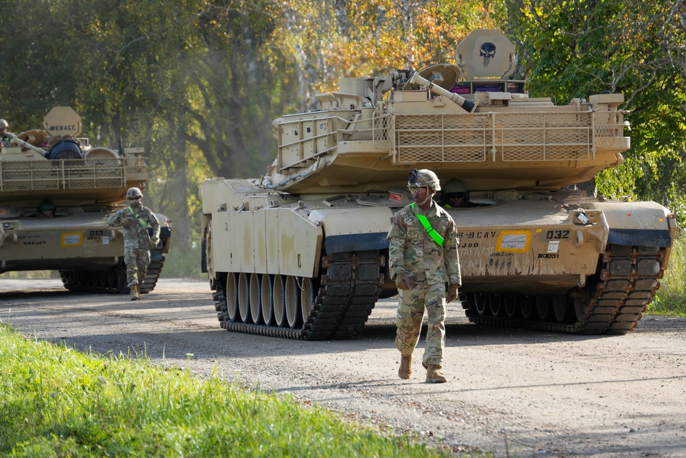 DVIDS - Images - 6-9 CAV Kicks Off Deployment with Tank Transport ...