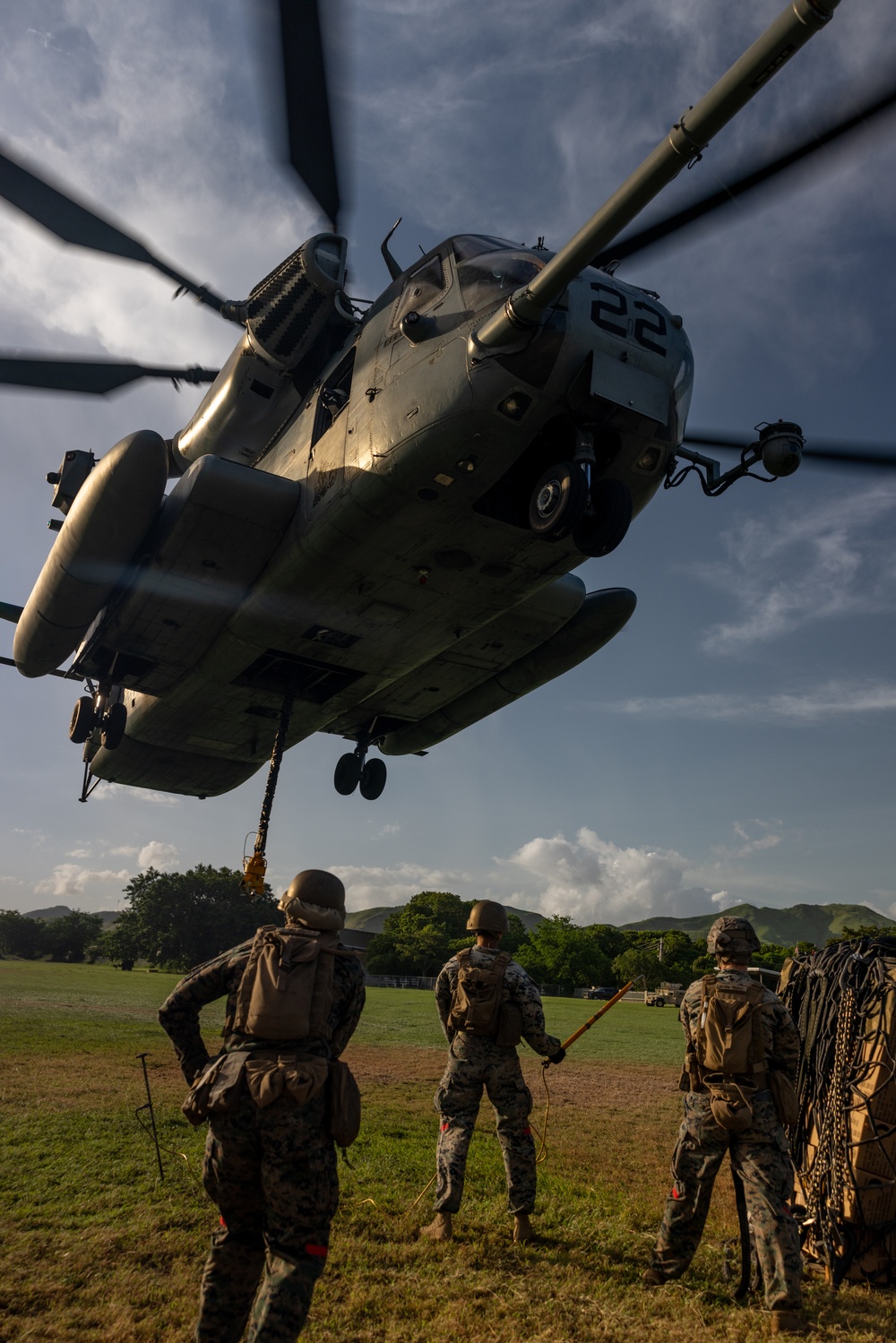 DVIDS - Images - 22nd MEU(SOC) | CLB-26 Helicopter Lift Ops [Image 4 of 14]