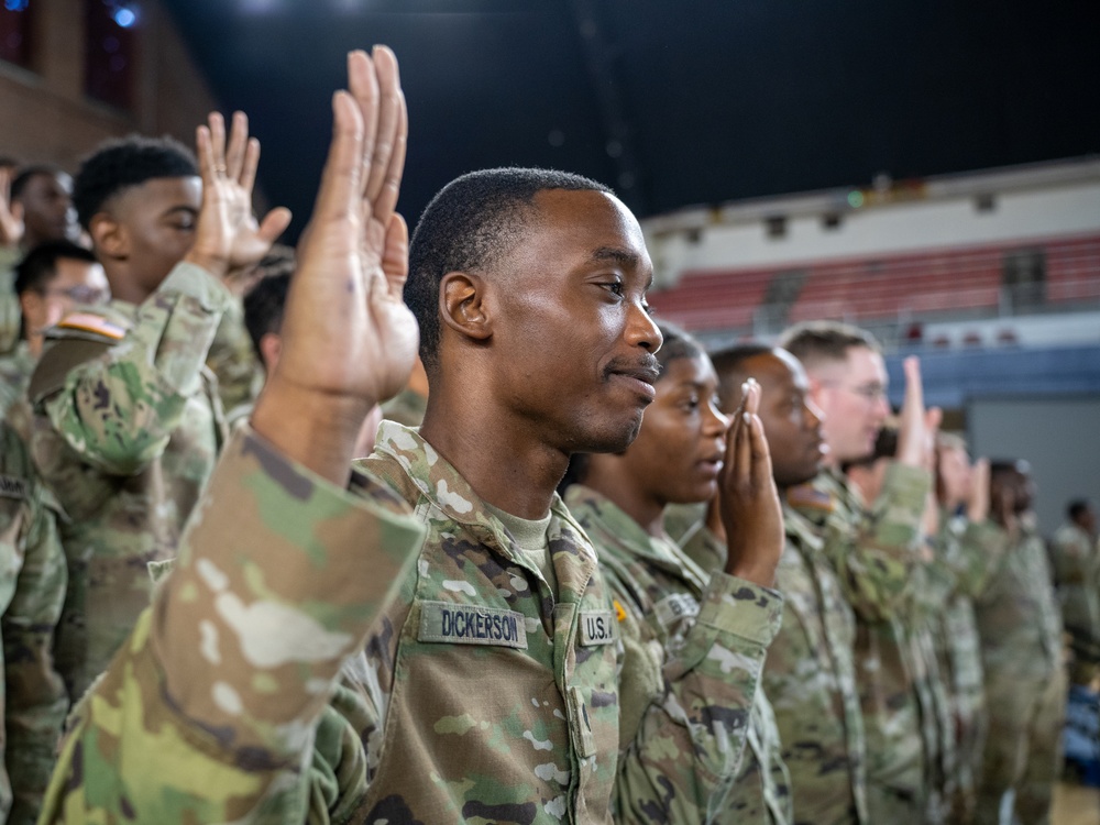DVIDS - Images - Soldiers with the 256th Infantry Brigade Combat Team ...