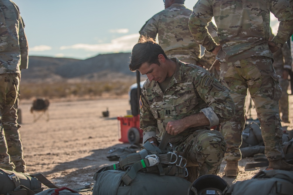 DVIDS - Images - NTC Final Airborne Operations [Image 9 of 13]