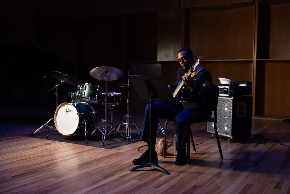 DVIDS - Images - 3rd MAW Band Tours Alaska Schools [Image 12 of 28]