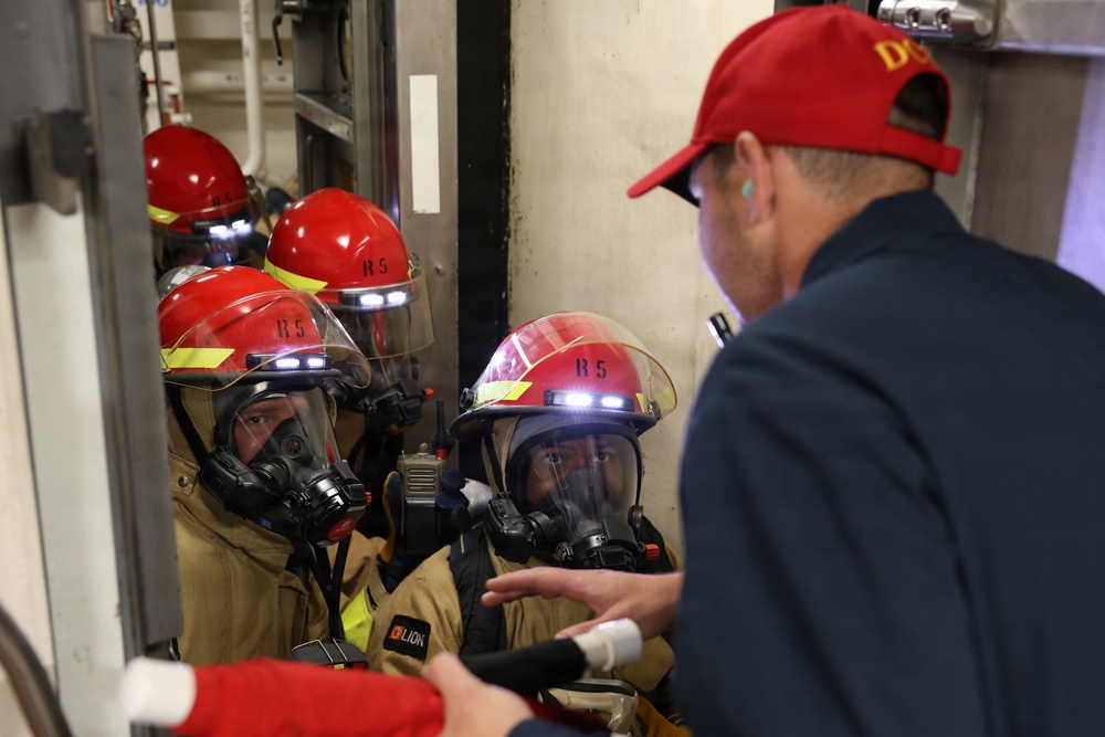 DVIDS - Images - Damage Control Drill aboard the USS Paul Ignatius (DDG ...
