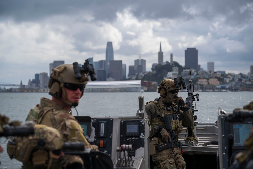 DVIDS - Images - U.S. Coast Guard Maritime Security Response Team (MSRT ...