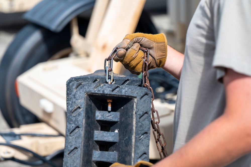 DVIDS - Images - Deployable Instrument Landing System installed in ...
