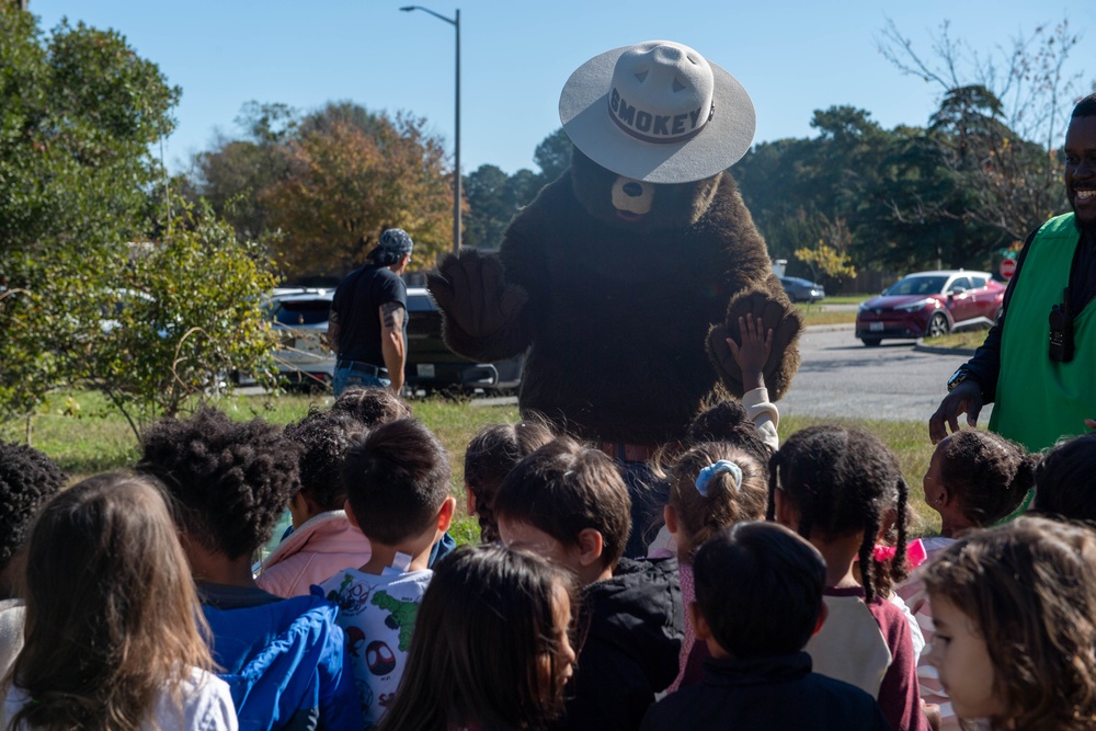 DVIDS - Images - NAS Oceana hosts Arbor Day Celebration [Image 3 of 7]