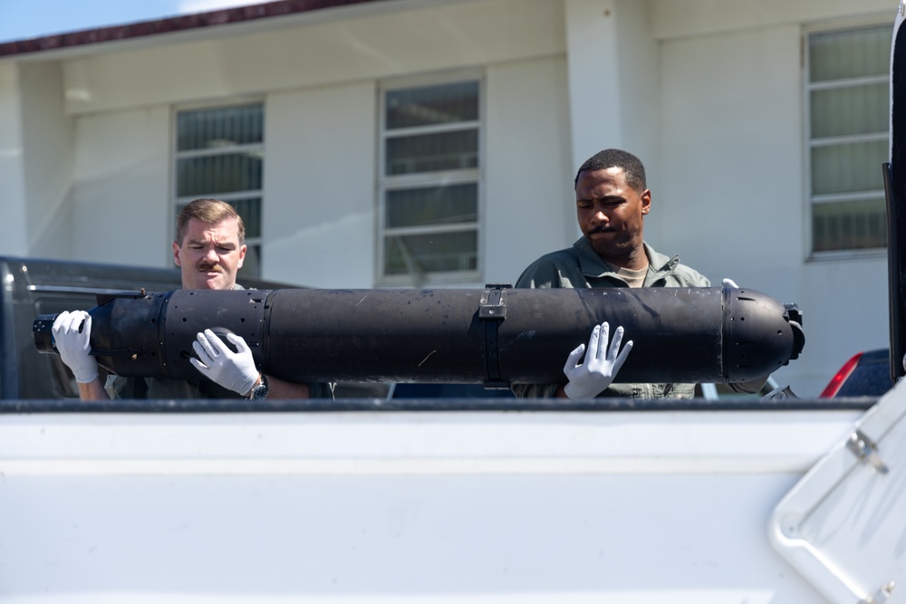 DVIDS - Images - MCIPAC EOD, IA2 process collected exploitable materiel ...