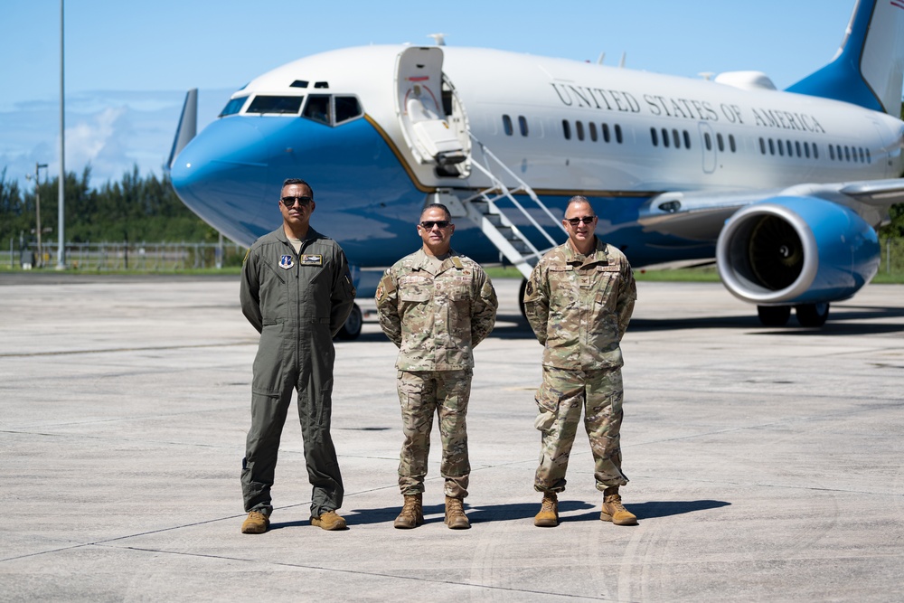 DVIDS - Images - SOUTHCOM commander visits 156th Wing [Image 6 of 20]