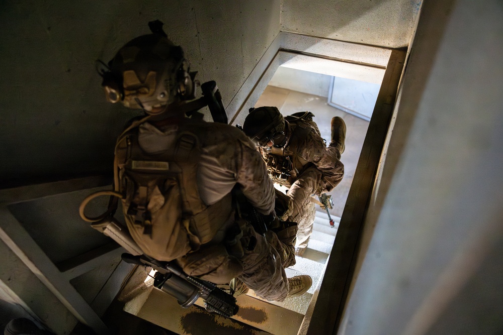 DVIDS - Images - BLT 3/5 Marines Conduct Military Operations in Urban ...