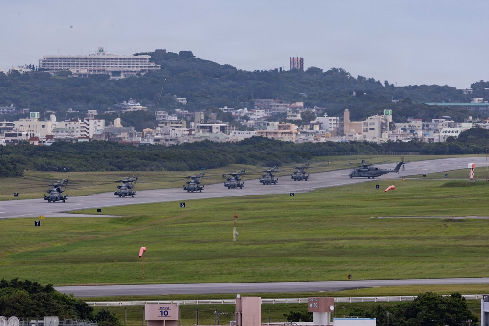 DVIDS - Images - 1st MAW holds "elephant walk" on MCAS Futenma [Image 2 ...