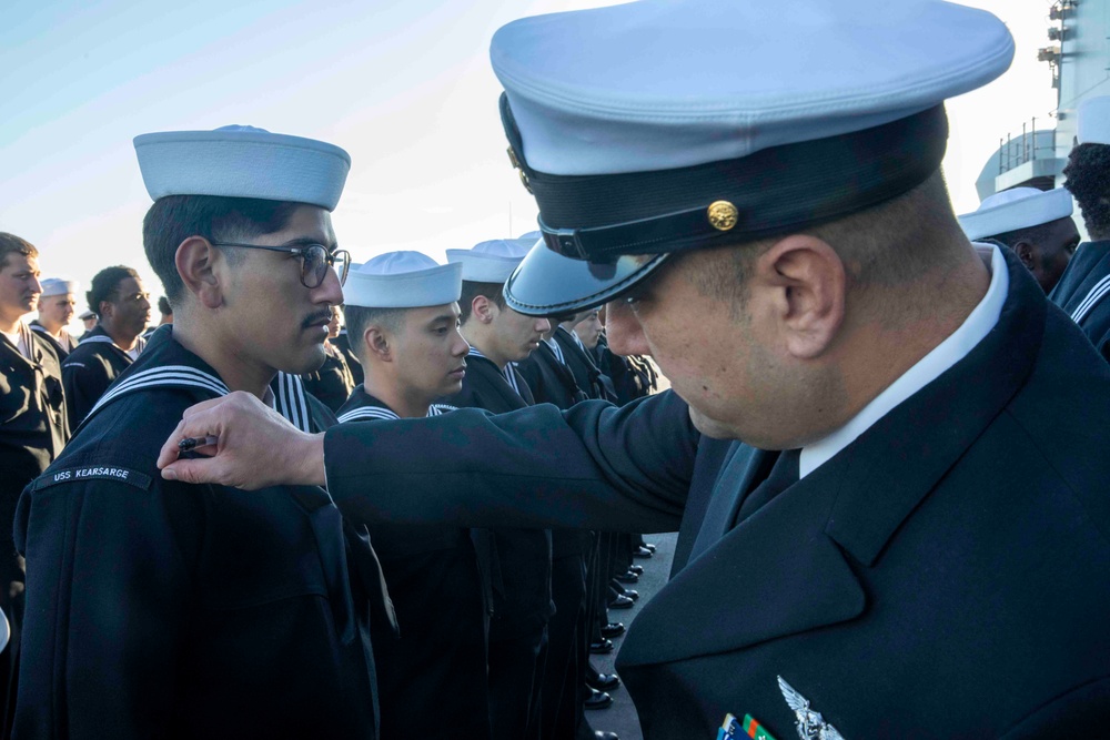 DVIDS - Images - Kearsarge Conducts Dress Blues Inspection [Image 4 of 6]