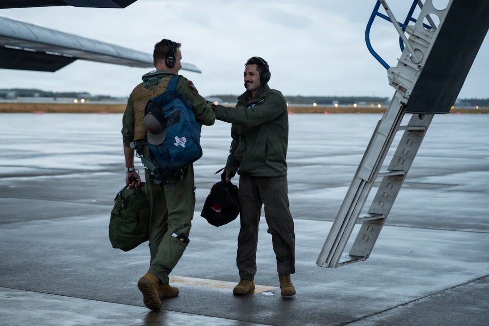 DVIDS - Images - 9 EBS departs for fifth mission [Image 3 of 6]