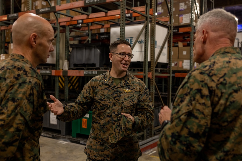 DVIDS - Images - Lt. Gen. Turner visits Camp Kinser [Image 16 of 17]