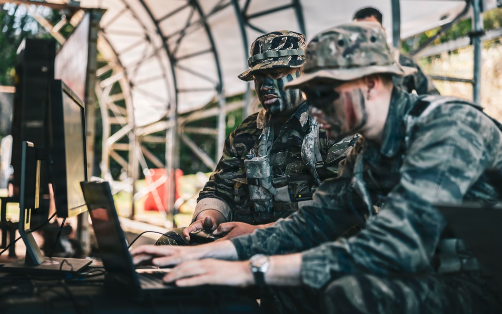 DVIDS - Images - MFRC EchoMAV MK1 Flight [Image 8 of 11]