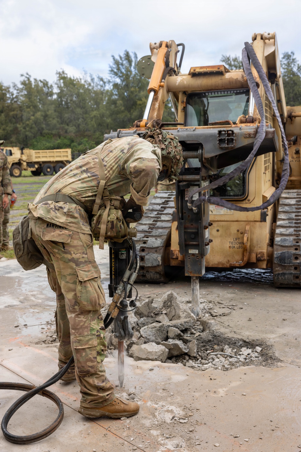 DVIDS - Images - 523rd Engineer Support Company Joint Airfield Damage ...