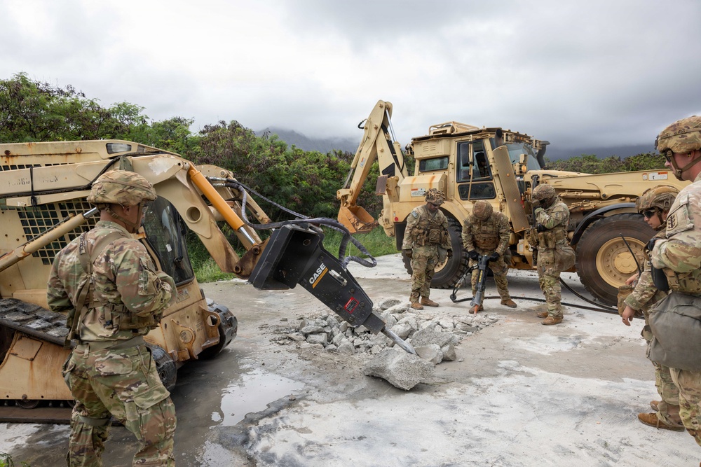 DVIDS - Images - 523rd Engineer Support Company Joint Airfield Damage ...