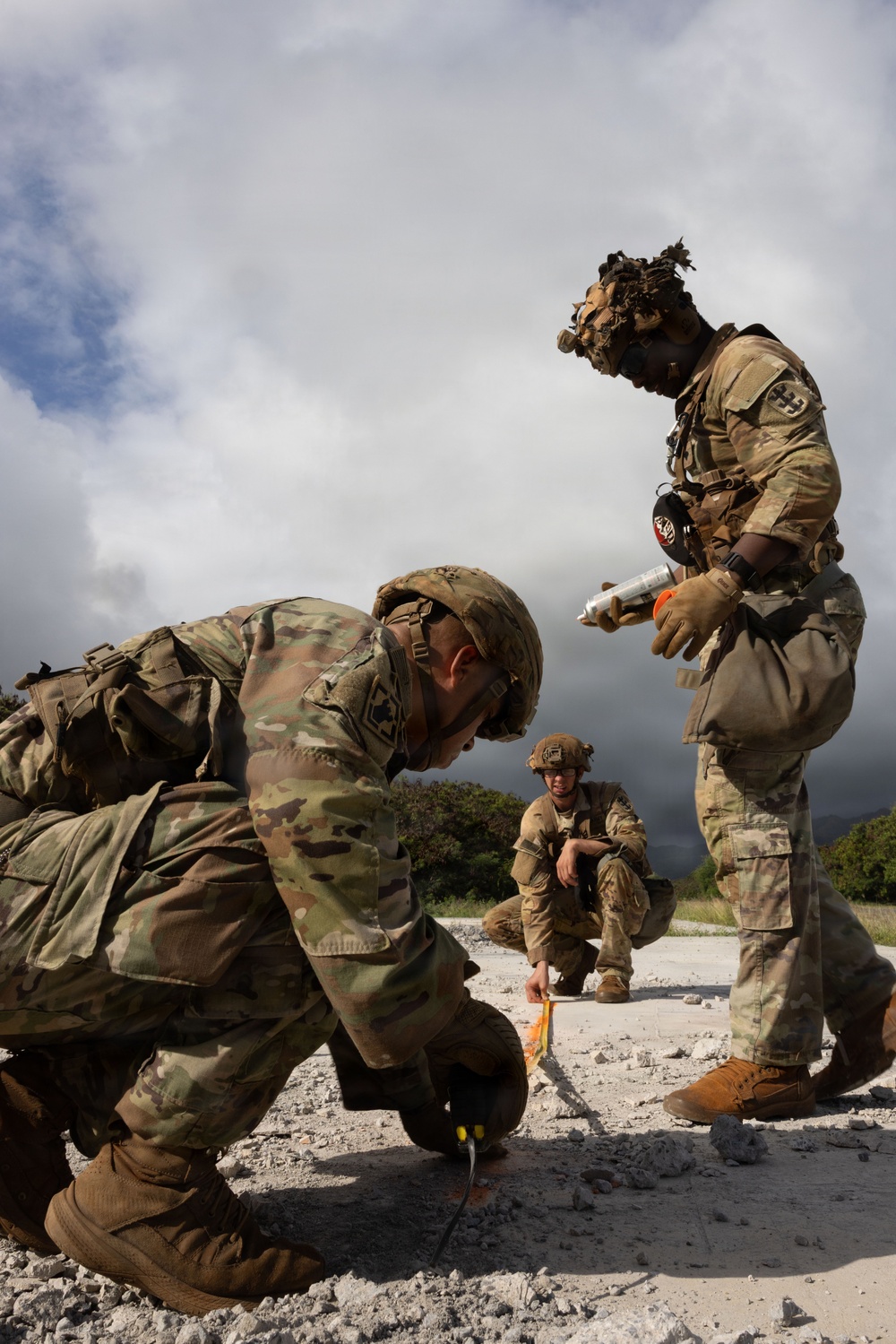 DVIDS - Images - 523rd Engineer Support Company Joint Airfield Damage ...
