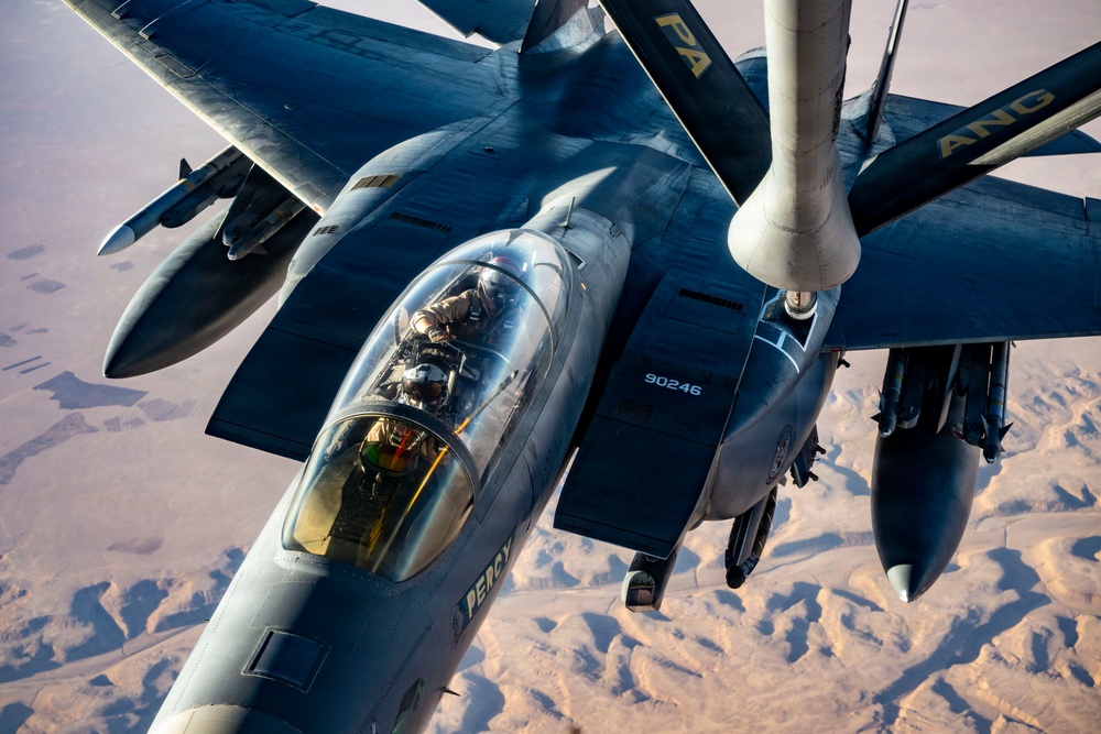 DVIDS - Images - KC-135T refuels F-15E Strike Eagles over the CENTCOM ...