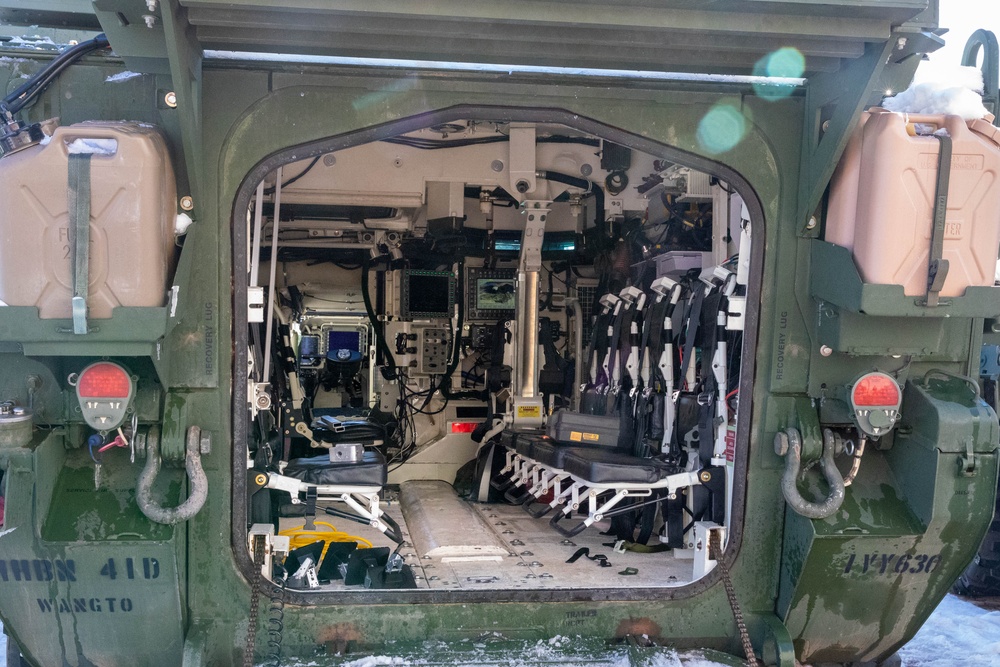 DVIDS - Images - Soldiers Modernize Strykers for Next-Gen Command and ...