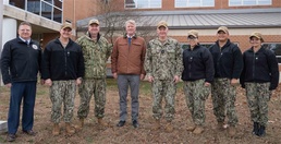 Commander, Naval Surface Mine Warfighting Development Center Visits ...