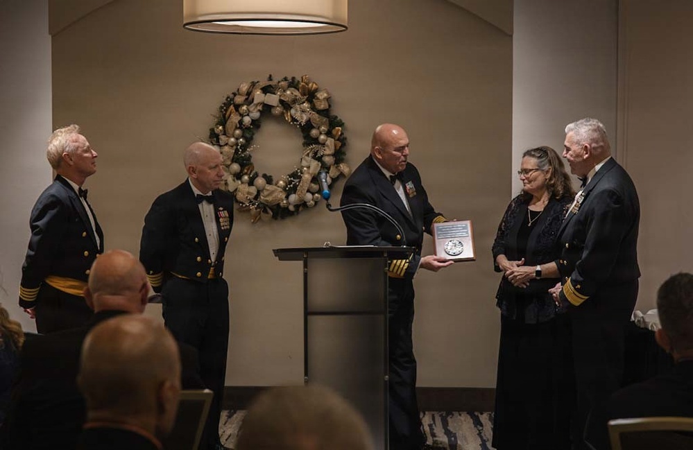 DVIDS - Images - 250th U.S. Navy Chaplain Corps Ball [Image 8 of 10]