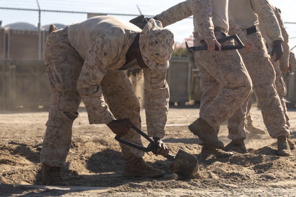 DVIDS - Images - V1/1 Marines conduct Boat Raid Course [Image 6 of 7]