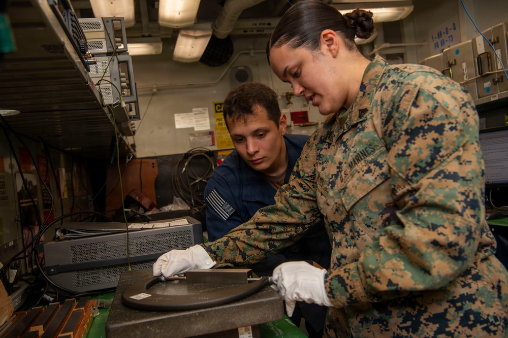 DVIDS - Images - Calibrating and Testing aboard Boxer [Image 9 of 38]
