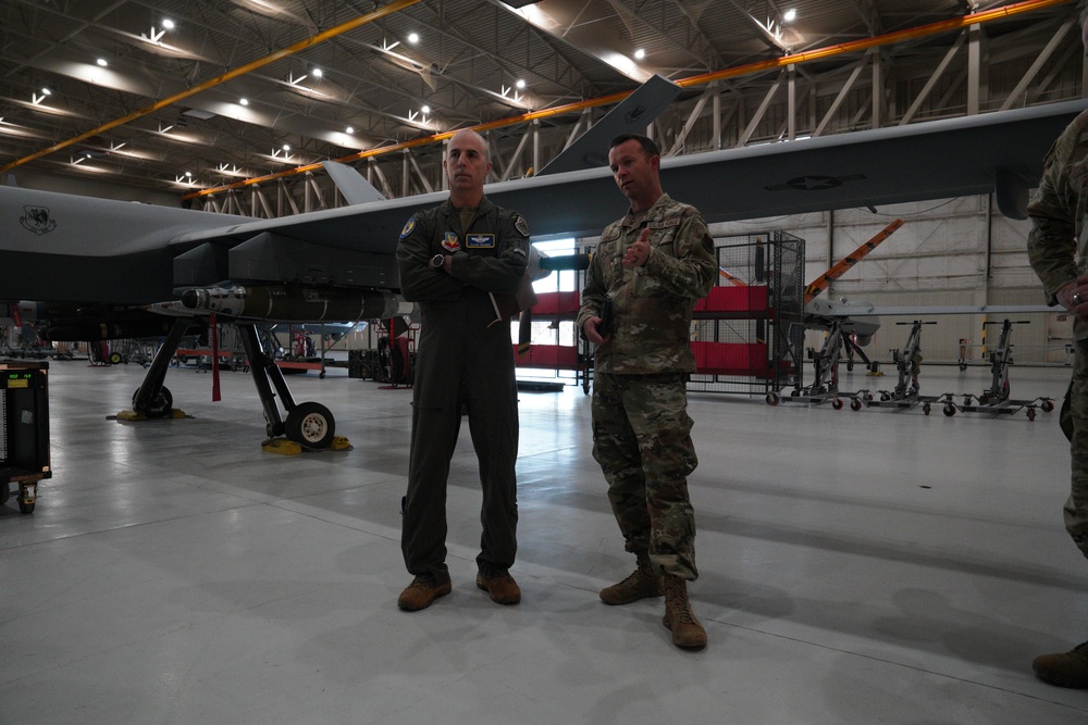 DVIDS - Images - 15 AF Commander and Command Chief visit 25th ATKW at ...
