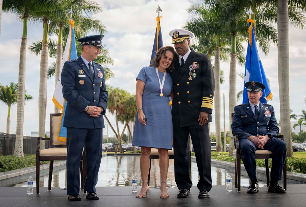 DVIDS - Images - SOUTHCOM Retirement and Relinquishment-of-Command ...