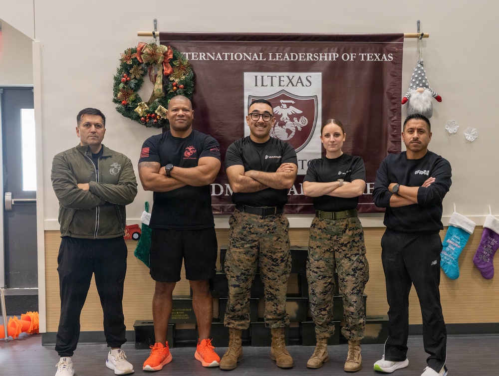DVIDS - Images - NROTC Initial Strength test [Image 4 of 5]