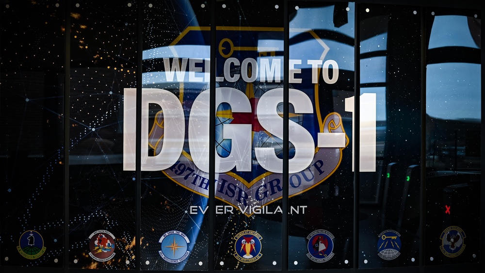 DVIDS - News - AF DCGS AET shift provides tailored analysis to Air ...