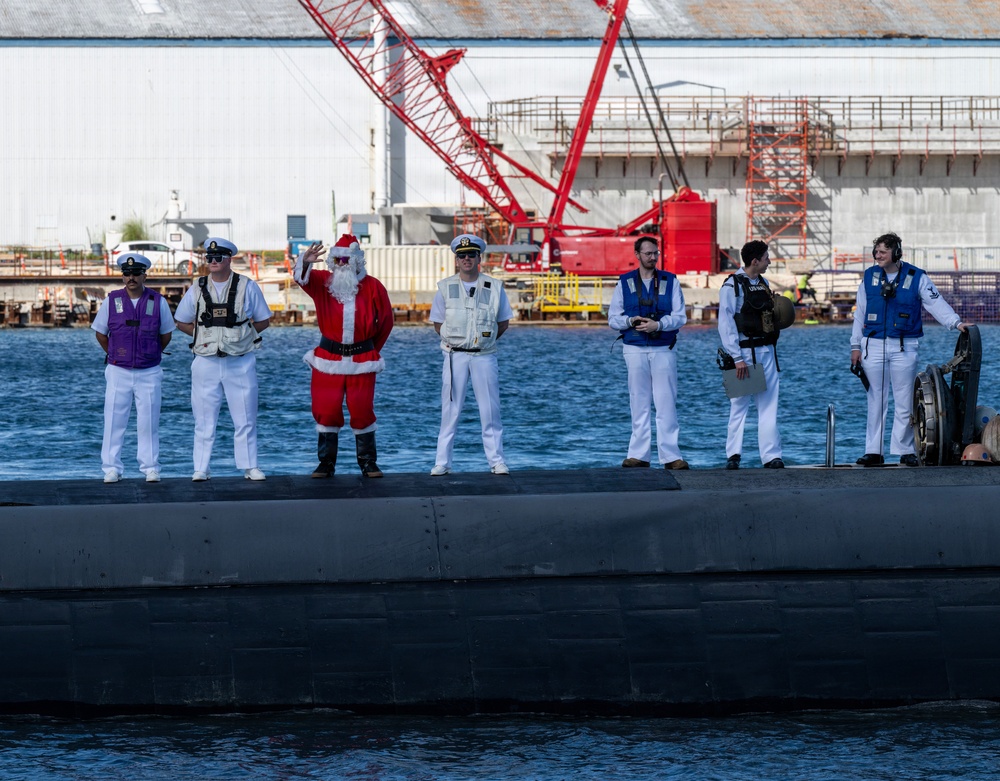 DVIDS - Images - USS Annapolis (SSN 760) returns to Naval Base Guam ...