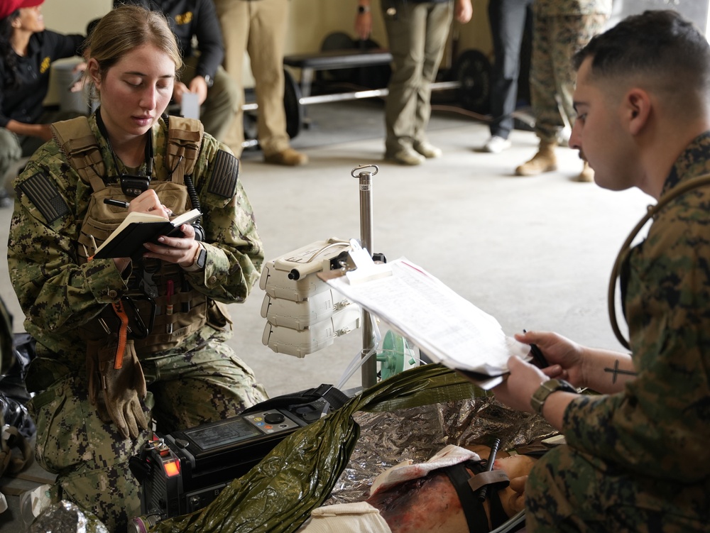 DVIDS - Images - ERCS teams partner with 1st Medical Bn and 1st CEB in ...