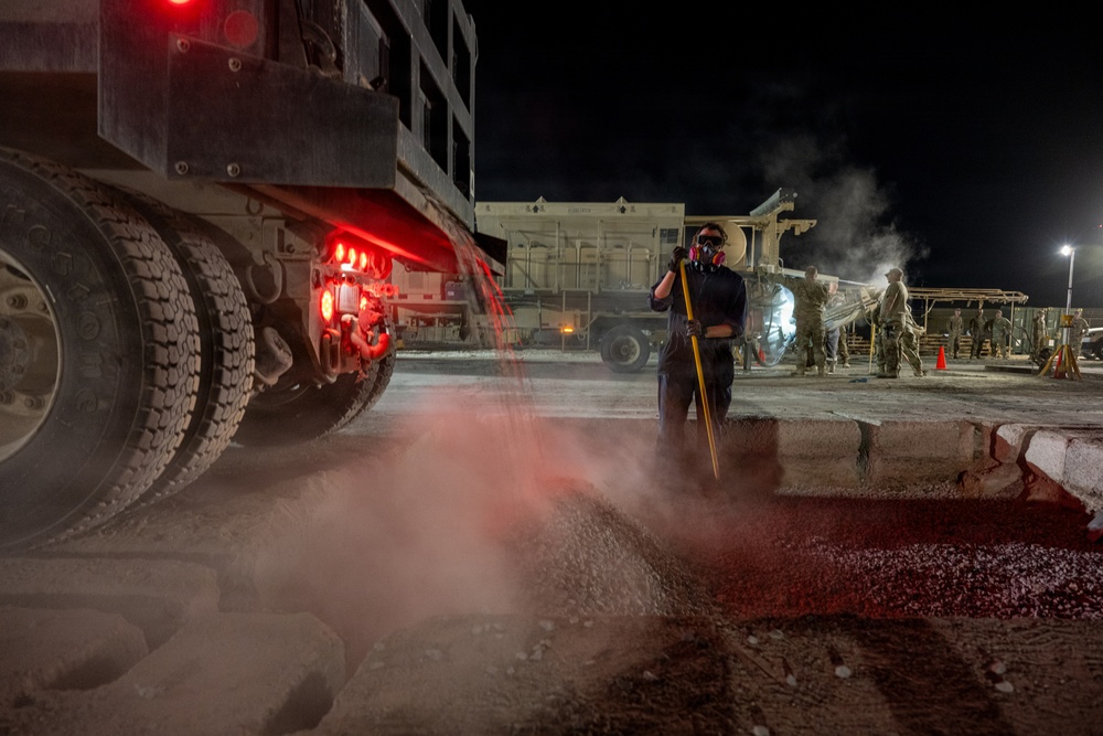 DVIDS - Images - 386th Rapid Airfield Damage Repair Training [Image 6 of 7]