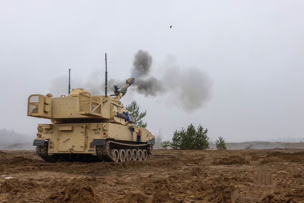 DVIDS - Images - Soldiers fire M109A7 Paladin during Table 12 ...