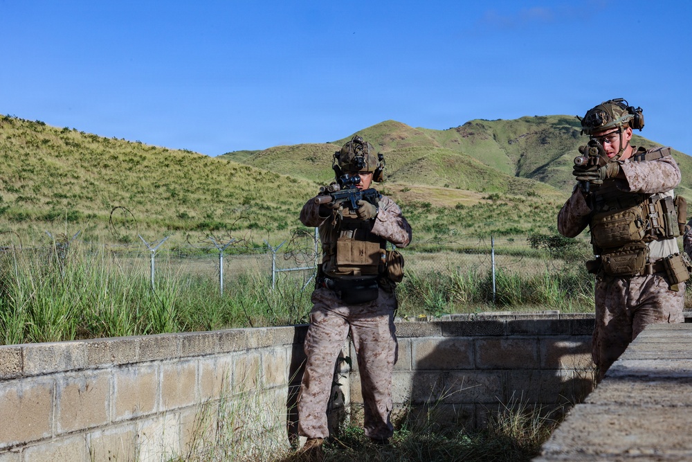 DVIDS - Images - 22nd MEU(SOC) | Close Quarter Battle Drills in Camp ...