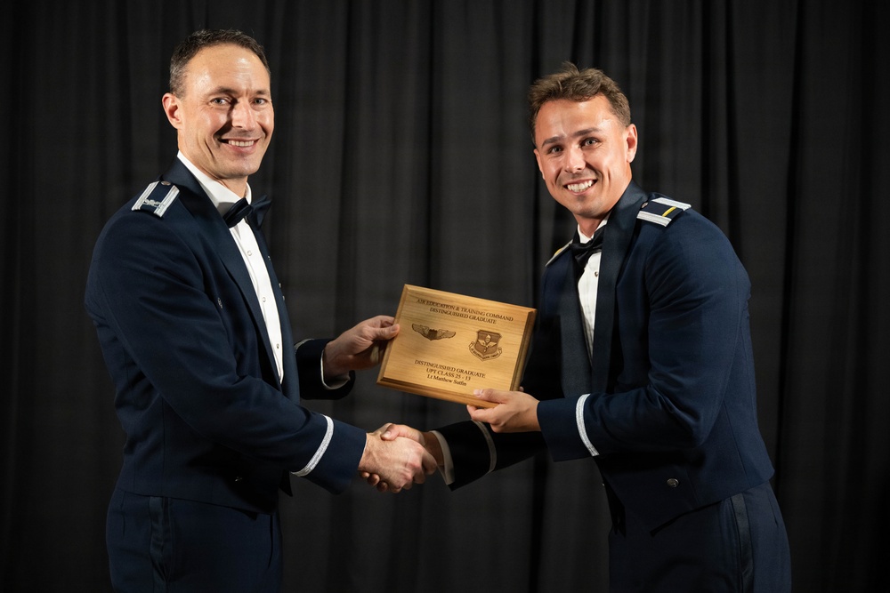 DVIDS - Images - Graduating the Future of Flight: Class 25-13 [Image 14 ...