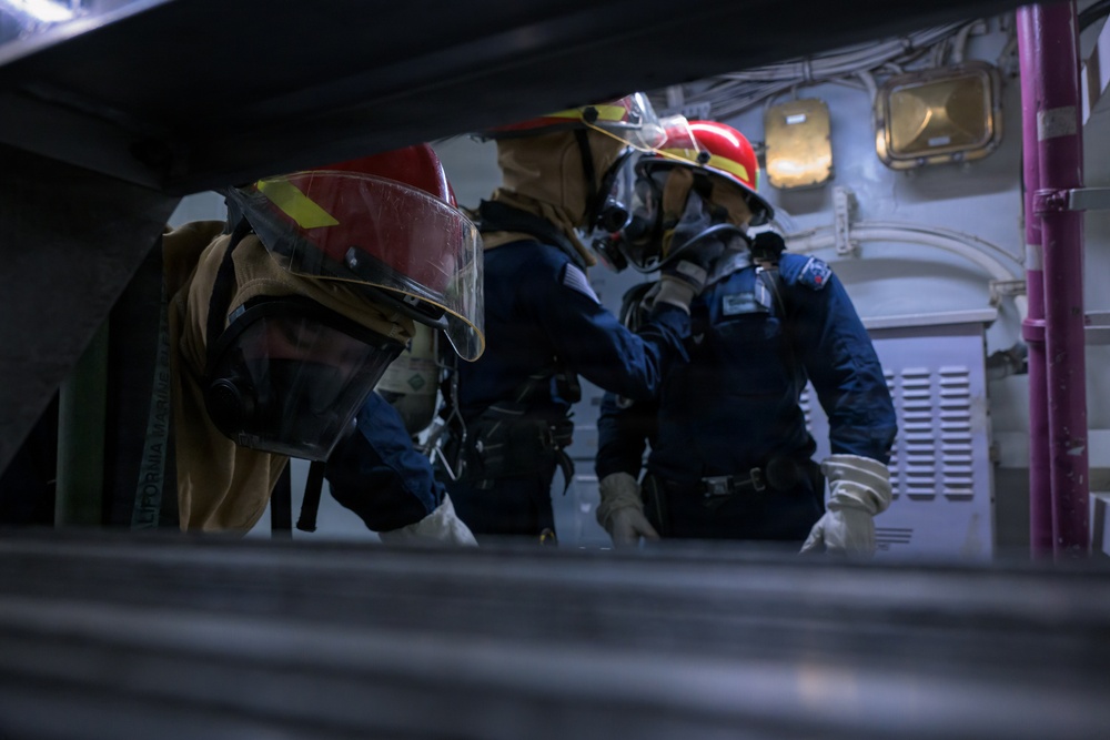 DVIDS - Images - USS Theodore Roosevelt Damage Control Drill [Image 9 ...
