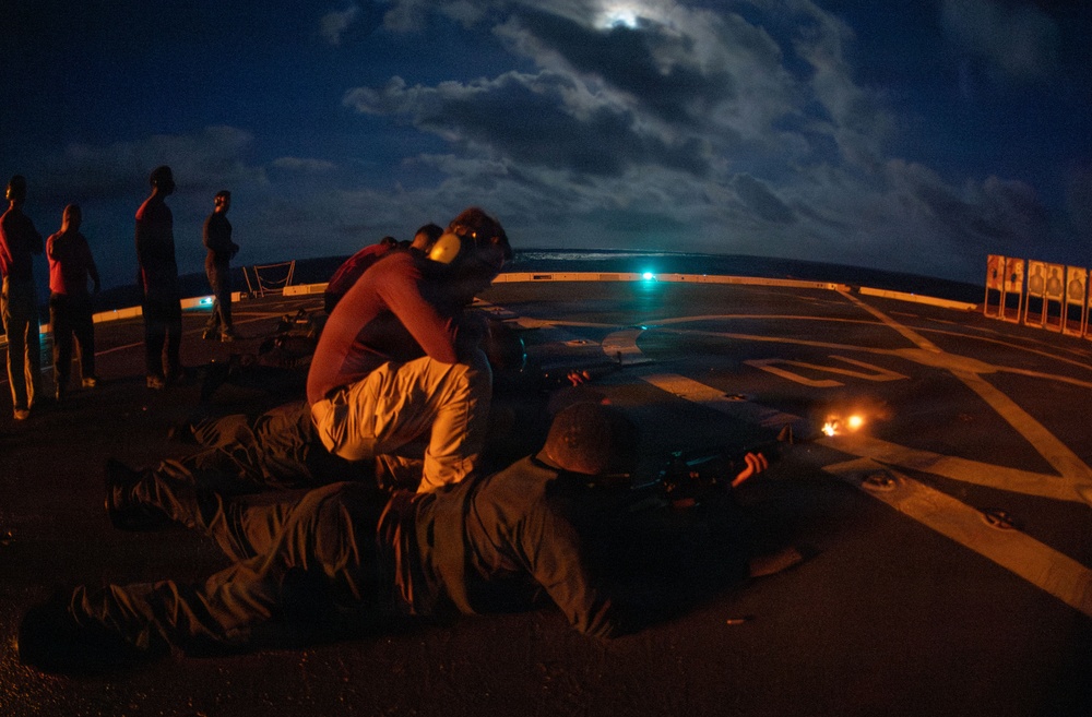 DVIDS - Images - USS San Diego (LPD 22) Conducts Live Fire Exercise ...