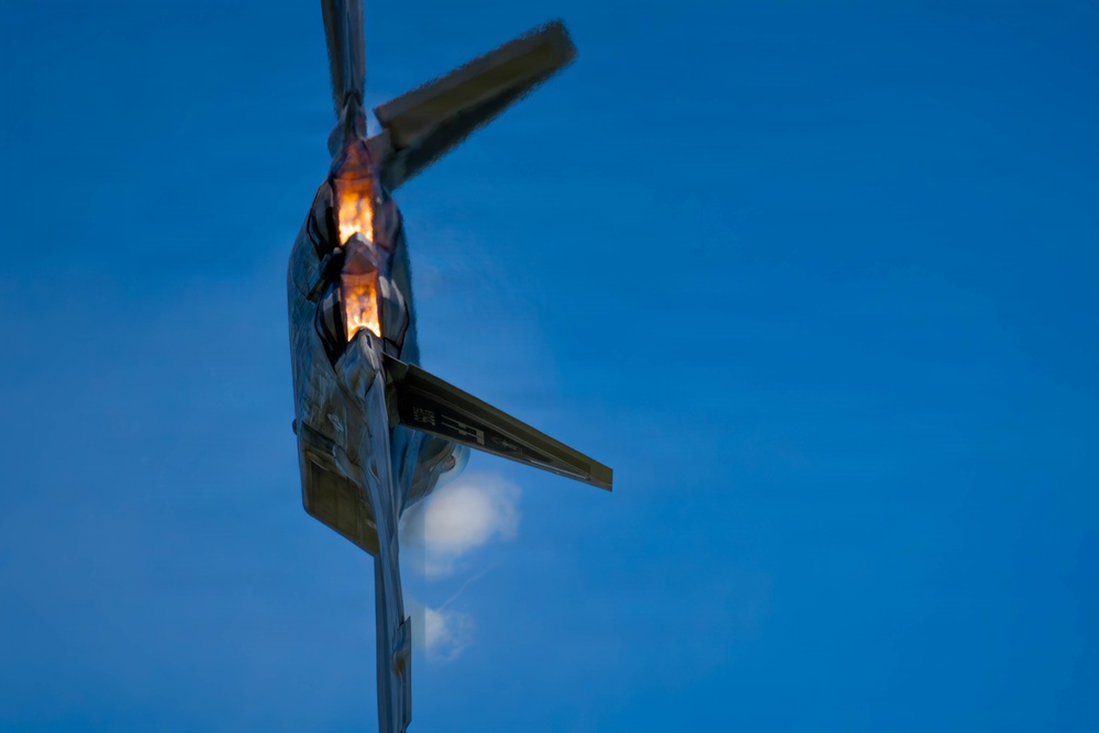 DVIDS - Images - F-22 Raptor Aerial Demonstration Team performs at the ...