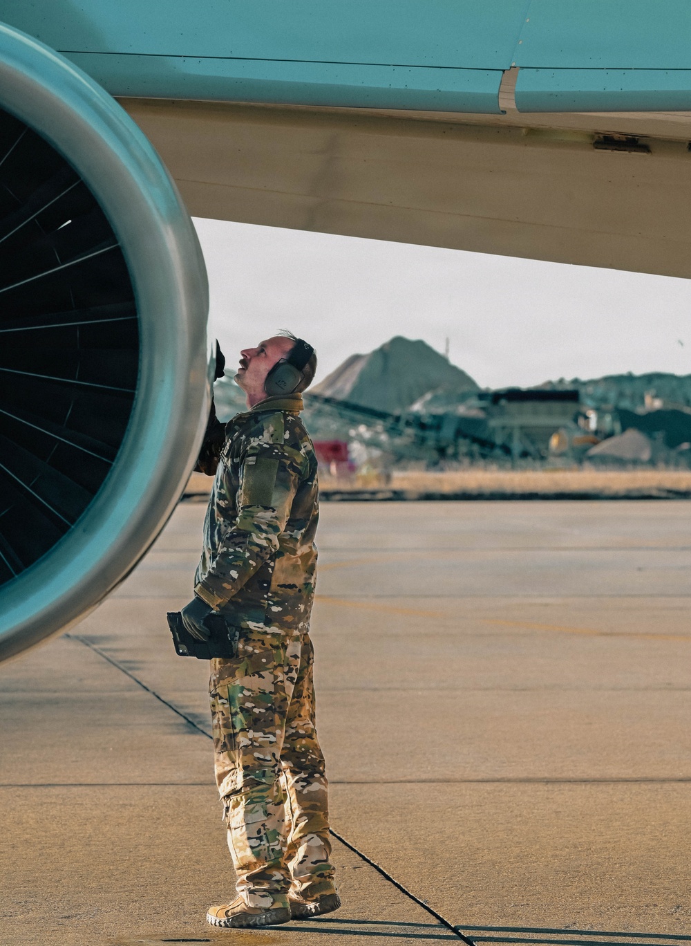 DVIDS - Images - E-3 AWACS on the Move! [Image 3 of 6]