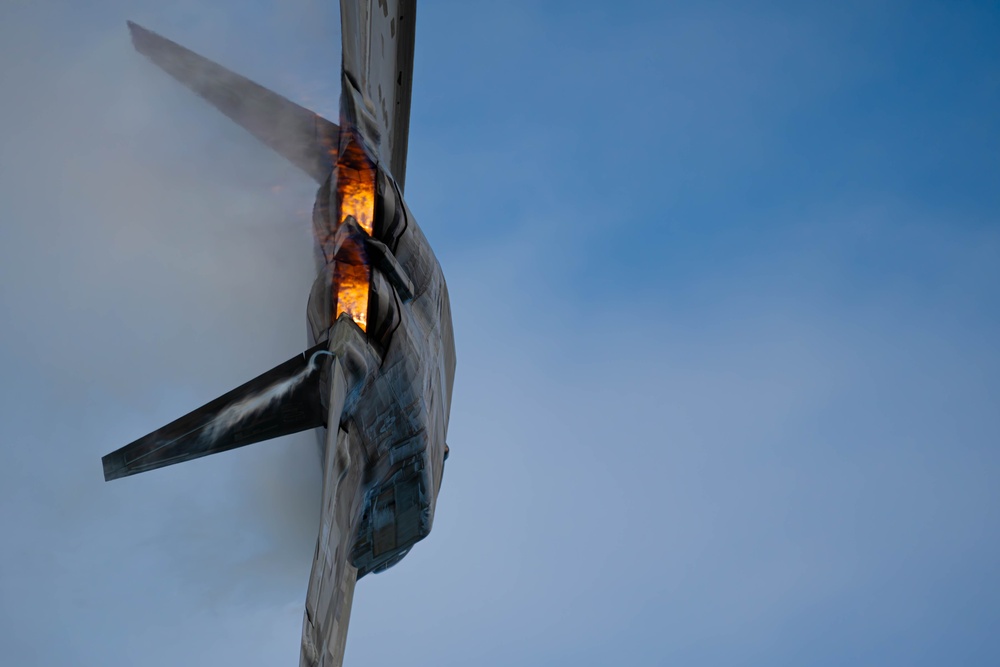 DVIDS - Images - F-22 Raptor Aerial Demonstration Team home-station ...