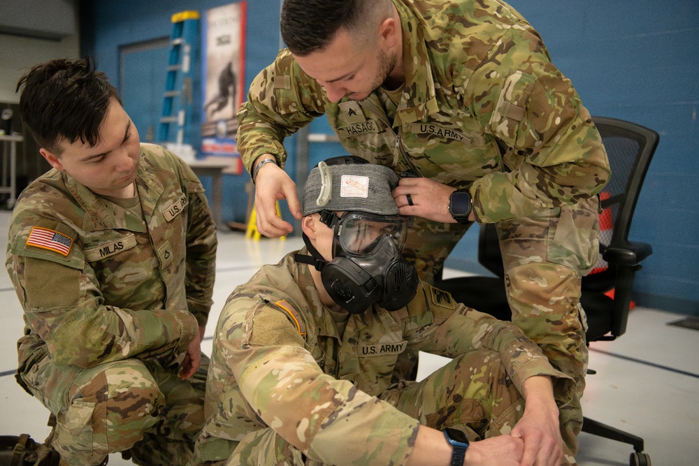 DVIDS - Images - Washington National Guard Soldiers prep for E2B ...